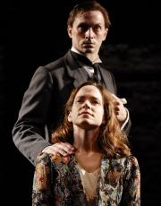 Review of Tom and Viv by Michael Hastings, at Almeida Theatre London 2006